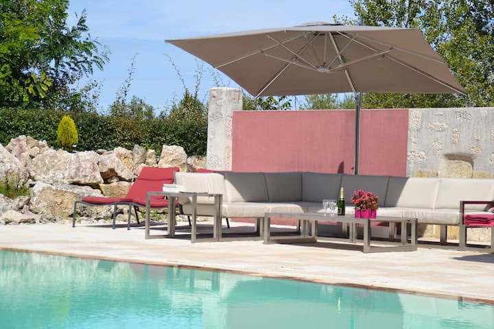 Charming House With Large Pool - Vic-Fezensac