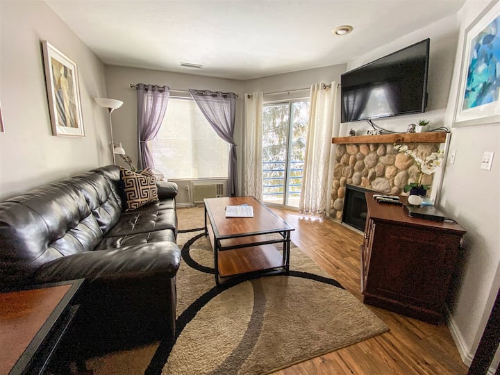 Inn Building Condo #206 Beautiful Updated Condo - Garden City, UT