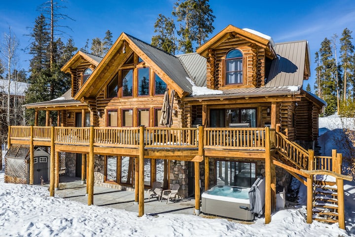 Two Brother's Lodge | Hot Tub W/ Views | Game Room - Winter Park, CO