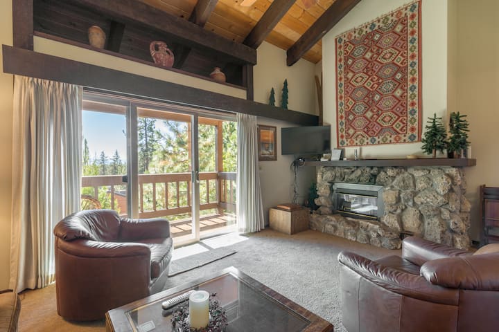 Black Bear Villas Condo In Tahoe City - Tahoe City, CA