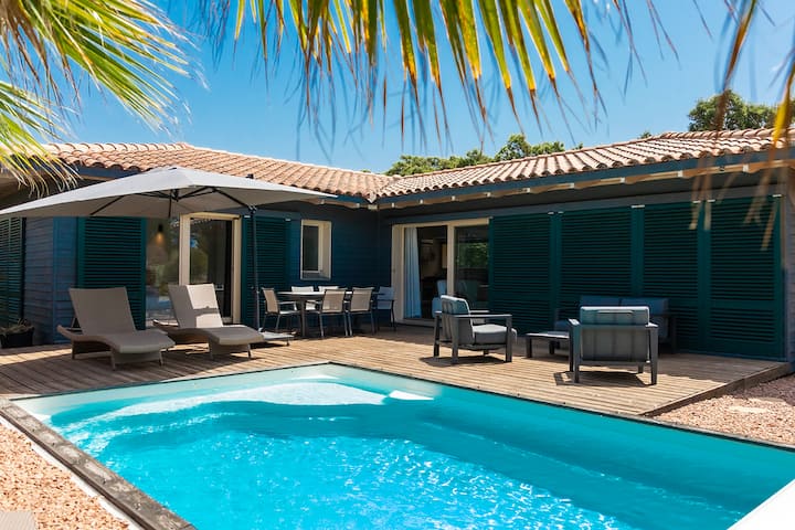 Villa Avec Piscine Chauffée Et Vue Sur Les - Figari