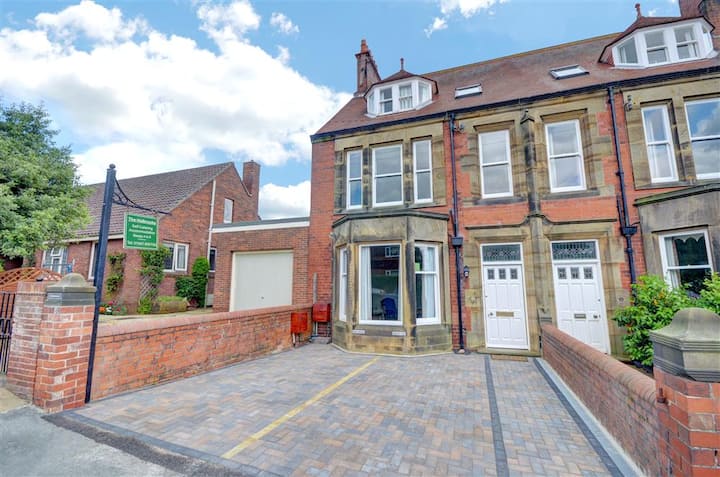 3 Bed In Whitby (Oc-r565) - Robin Hood's Bay