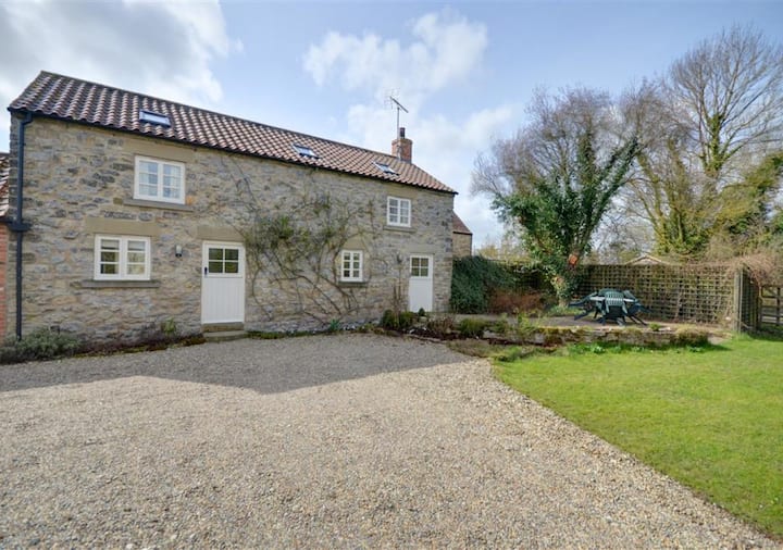 Standfield Hall Cottage - Thornton-le-Dale