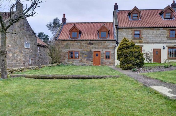 2 Bed In Whitby (Oc-wa024) - Runswick Bay