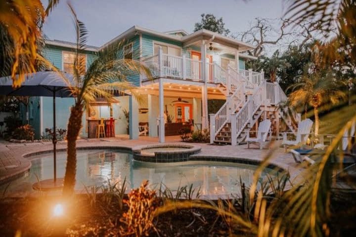 Tides Inn - Familiehus Med Tropisk Bassengområde. - Holmes Beach, FL