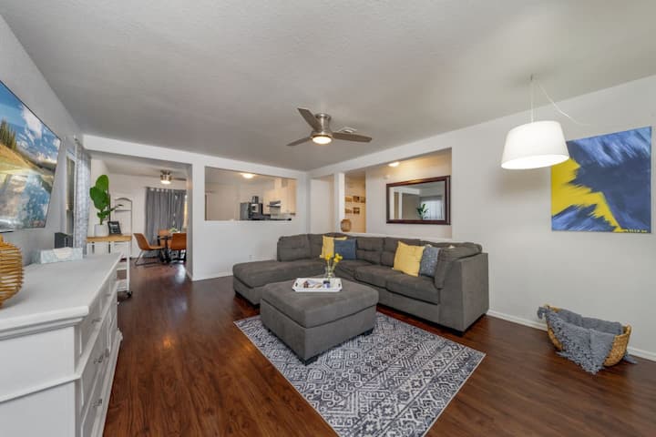 Kino Sports | Outdoor Space | Garage | 3 Br & 2 Ba - Casino Del Sol