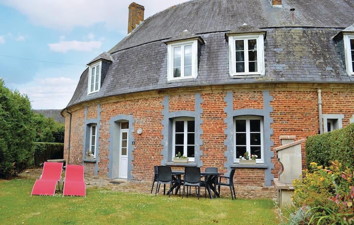 Nice Home In Gouy St. Andre With Wifi - Mouriez