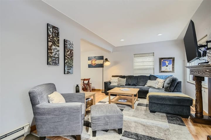 The Dream-like Garden Oasis In Sloan's Lake - Wheat Ridge, CO