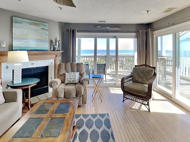 4 Sand Castle Beach Club - Oceanfront - Free Wi-fi - Tybee Island, GA