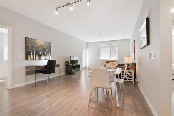 Upscale 2br Perfect For Business Travelers - Woodside, CA