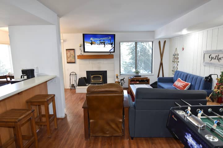 Seasons 4 #153- Close To Pool & Shuttle Stop - Mammoth Lakes, CA