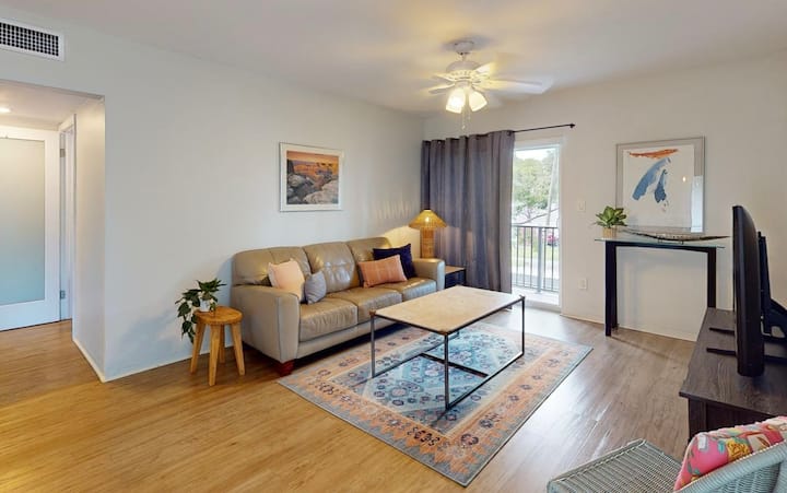 Palmetto Bay #2 | 2br • 4 Beds • Free Parking - Cutler Bay, FL