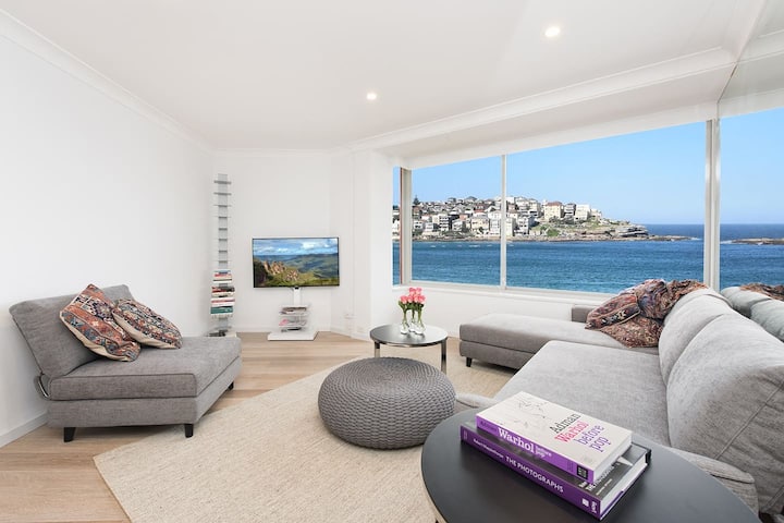 Right On Bondi Beach - Bondi Beach