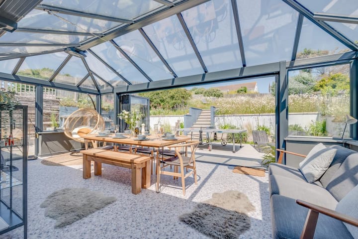 4 Bed In Mawgan Porth (Oc-p00608) - Mawgan Porth