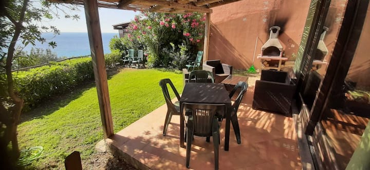 Accu Is Prezzus Casa Fronte Mare  Tipo  F - Costa Rei