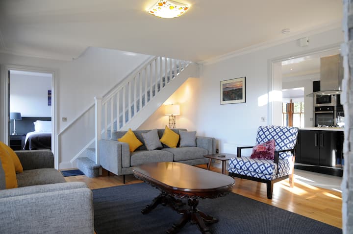 Number One Dingle: Large Family Home - Irlanda