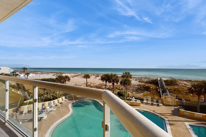 2br Oceanfront | Hot Tub | Pool | Washer/dryer - Pensacola Beach, FL