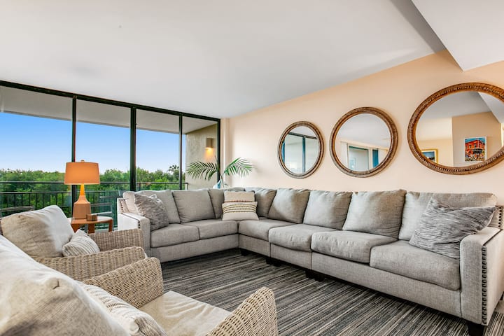 Renovated Oceanfront Condo With Ground-level Patio On Amelia Island - Jacksonville, FL