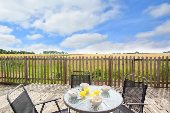 2 Bed In Blofield Heath (Oc-1467) - Wroxham