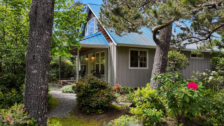 Huckleberry House - Manzanita, OR