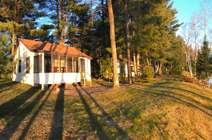 Lakefront Cabin #4 The Crappie - Presque Isle, WI