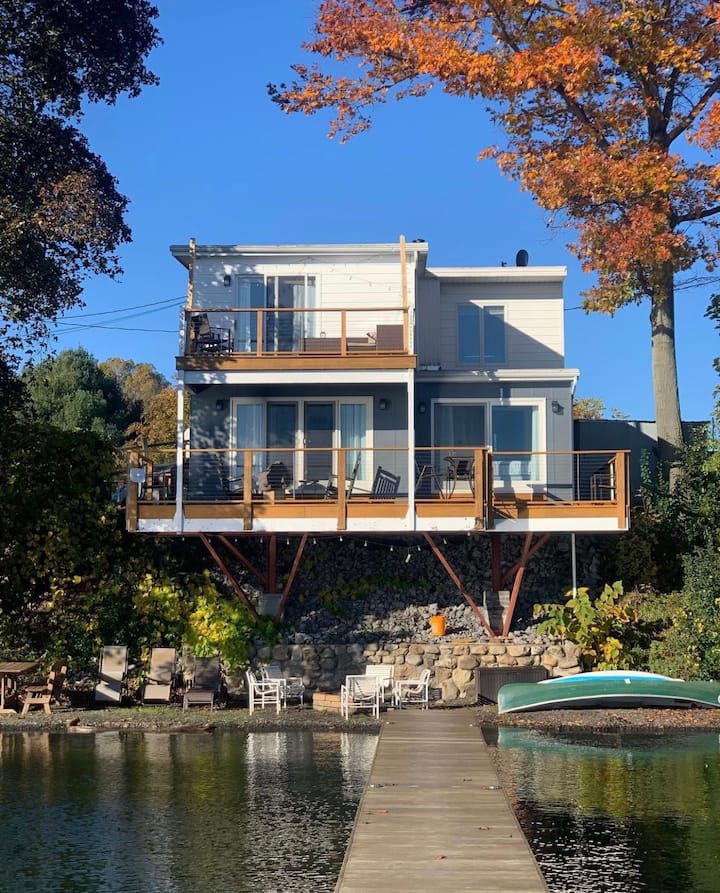Lakefront Retreat with Kayaks, Fire Pit & Dock - Houses for Rent in ...