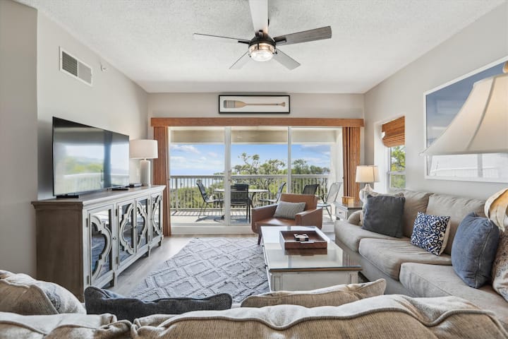 507 Barrington Arms ~ 5th Floor Ocean Views From Beautiful 2br Villa! - Hilton Head Island, SC