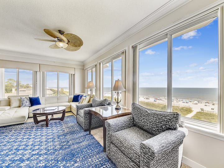 1402 Sea Crest | Free Activities & 4th Floor Ocean Views! - Hilton Head Island, SC