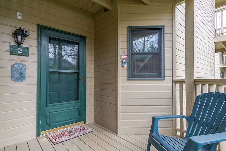 Apple Valley 02 - Beautiful Studio - Lake Lure, NC