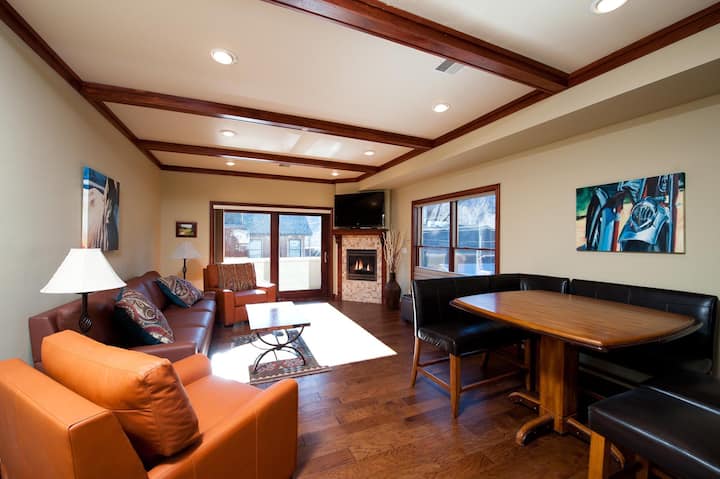 Heart Of Downtown Durango - Pet Friendly Condo Wit - Durango, CO