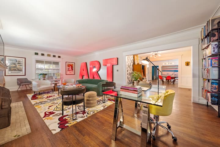 Art House  Near Westport, Plaza, & Downtown - Kansas City, MO