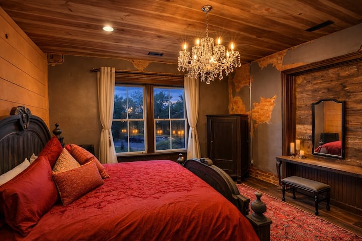 Lofts Over Main ~ Walhalla Studio - Walhalla, SC