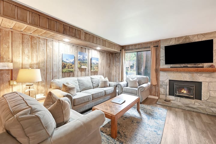 Sunshine Village 157: Pet Friendly, Centrally Loca - Mammoth Lakes, CA