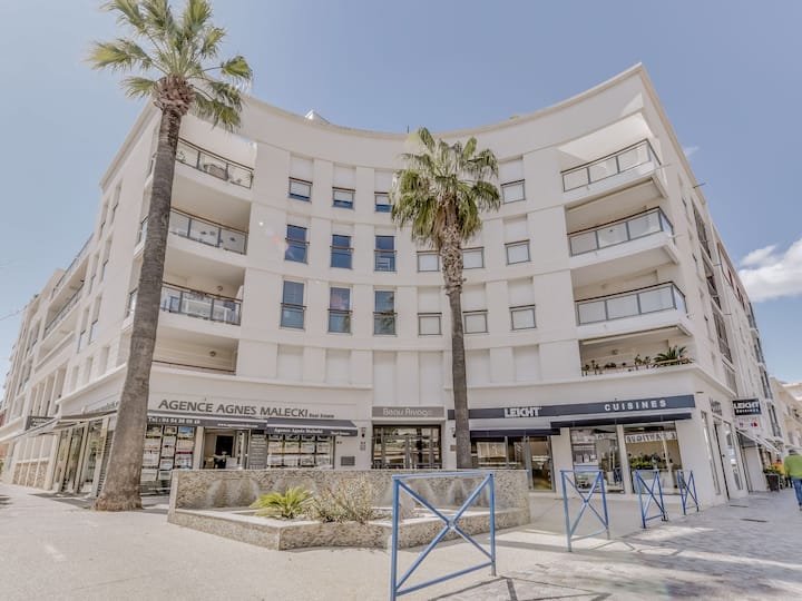 Beau Rivage By Interhome - Cavalaire-sur-Mer