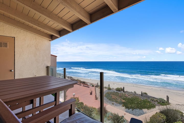 Once Upon A Tide - Newly Refurbished, Oceanfront, Pool, Spa, Beach - Del Mar, CA