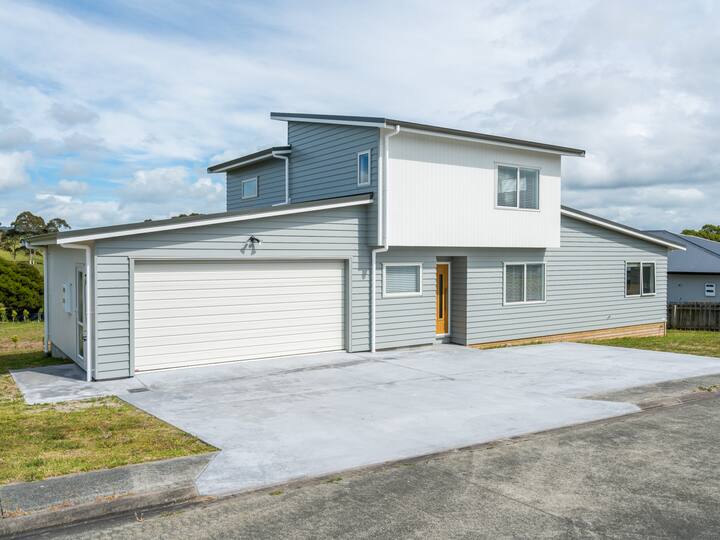 Ruakaka Sands - Ruakaka Holiday Home - Ruakākā