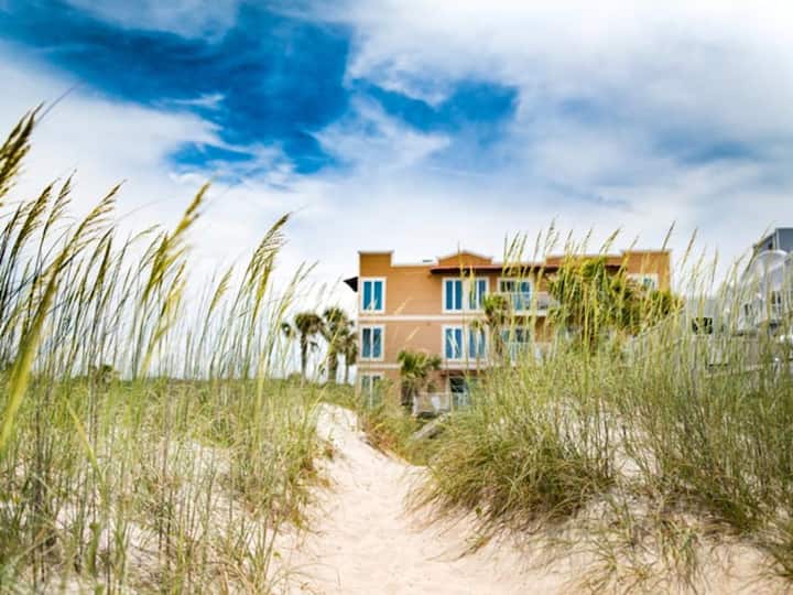 The Terraces #305 - Ocean View! - Fernandina Beach