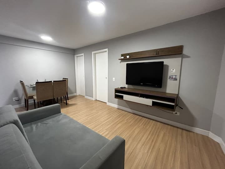 Apartamento Lindo E Aconchegante No Centro De Foz. - Presidente Franco
