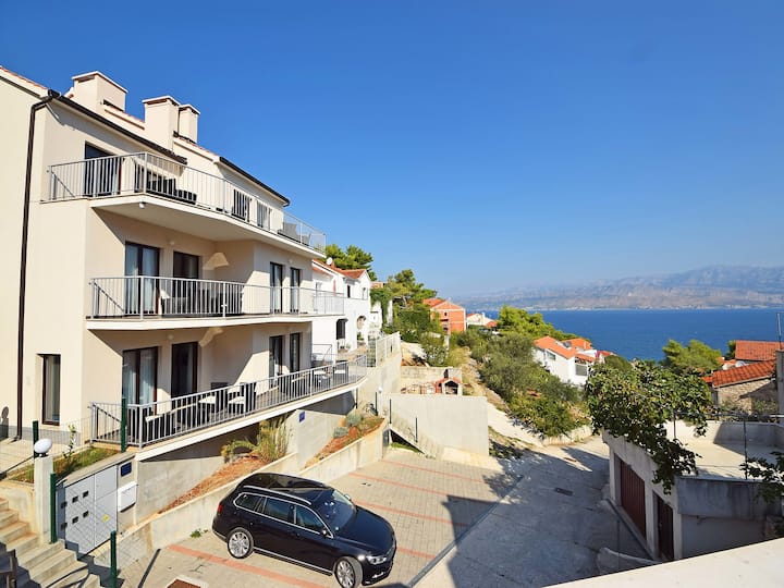 70 M² Ferienwohnung ∙ 2 Schlafzimmer ∙ 6 Gäste - Omiš