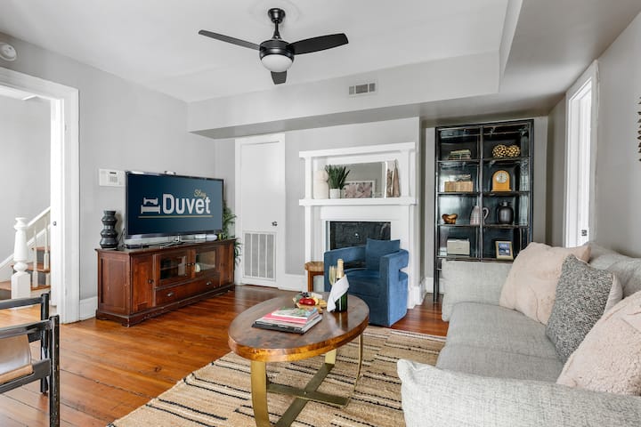 Blissful Escape: Tranquility In Style (Suite B) - Charleston, SC