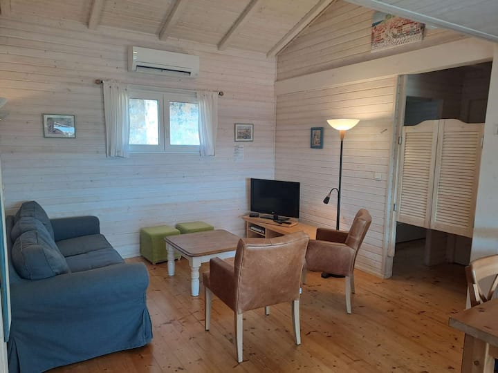 Maison Climatisée Dans Un Domaine Avec Piscine - Grimaud