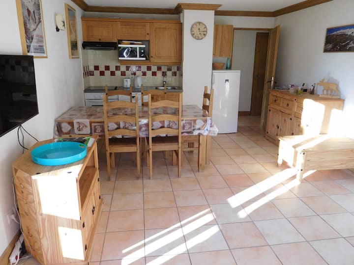 C103 - 60 M2 - 3p+cab - 6/8 Pers - Les Adrets