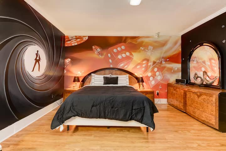 Personalized City Stay With Comfort & Style - San Diego Airport (SAN)