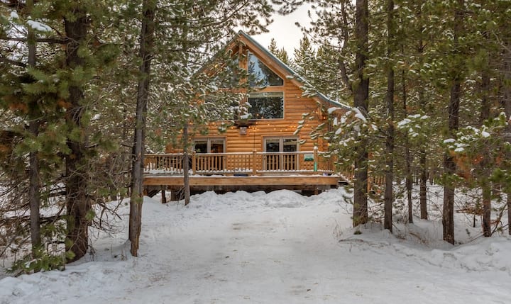 Best Rates For Snow Season! Hidden Pines Getaway - Island Park, ID