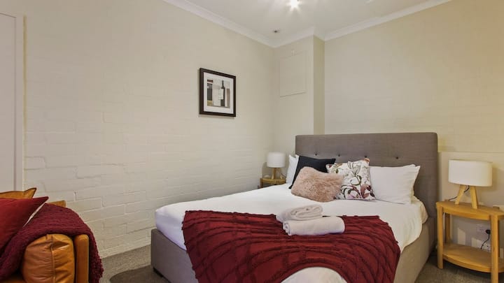 Champagne - Dinner Plain - Dinner Plain