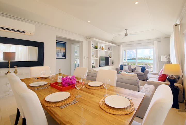 2br 2ba Deluxe Apartment With Beautiful Bay Views - The Bahamas
