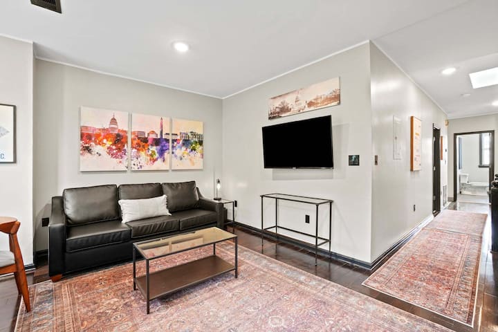 Heart Of Dc: Luxury Extended Stay With Views! - Washington, DC