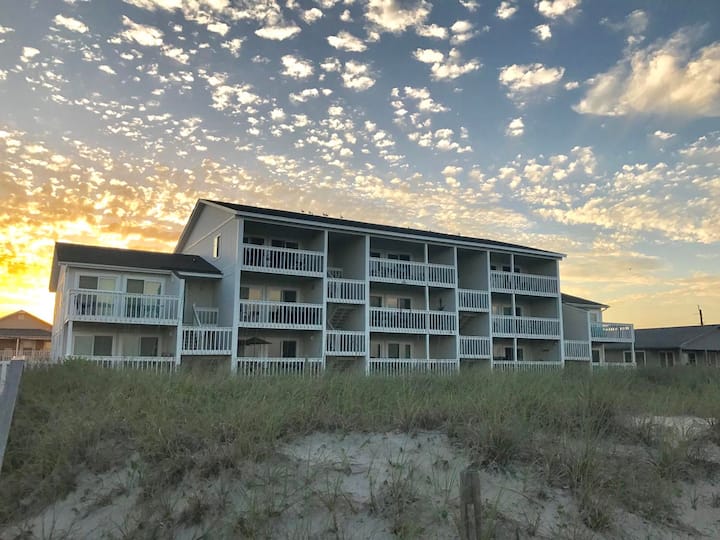 Top Floor Condo W Unobstructed Ocean Views - C115 - Carolina Beach, NC
