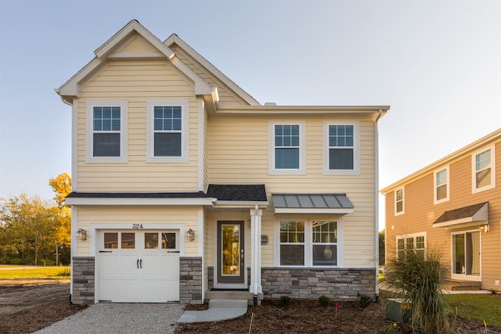 New Haven - Pet Friendly Close To Town And Beaches - South Haven, MI