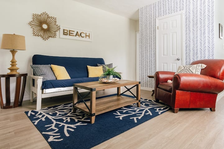 One Bedroom Private Apt Two Blocks To Beach - Pompano Beach